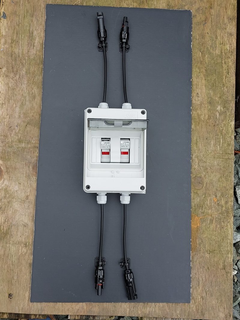 Solar cable fuse box - SolarPVSystems