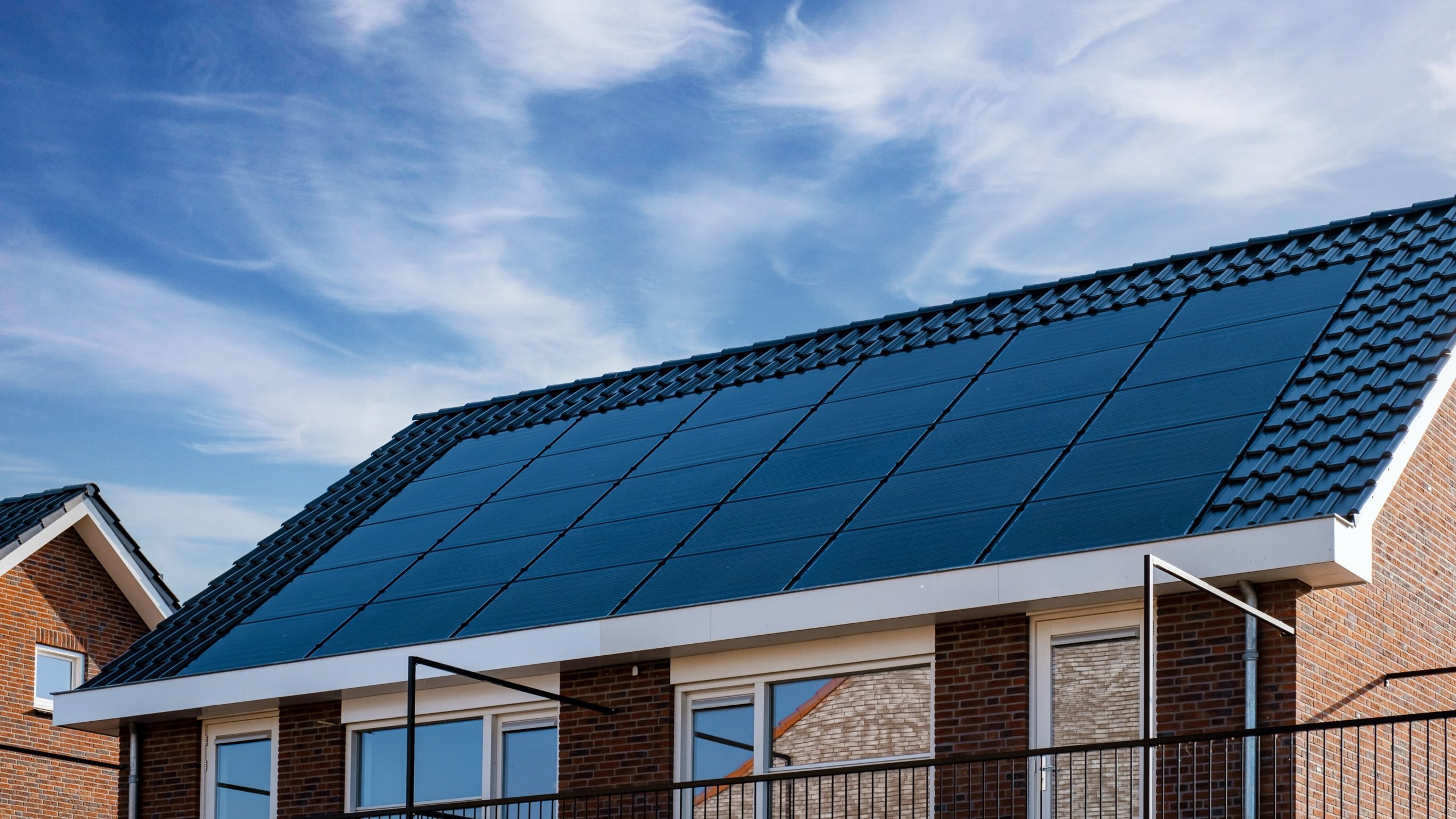 Decoding Solar Energy: How Much Energy Do Solar Panels Produce Per Day ...